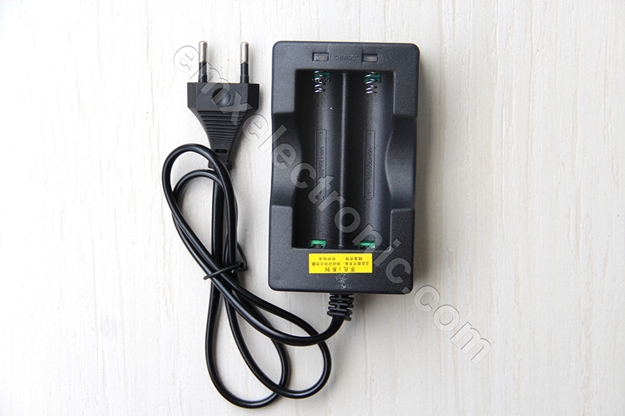 18650 2 PIN Li-Ion BATTERY CHARGER – EMX Electronic
